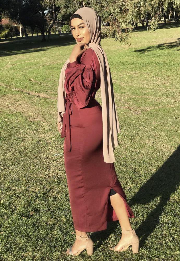 Name or @ or something? | Scrolller