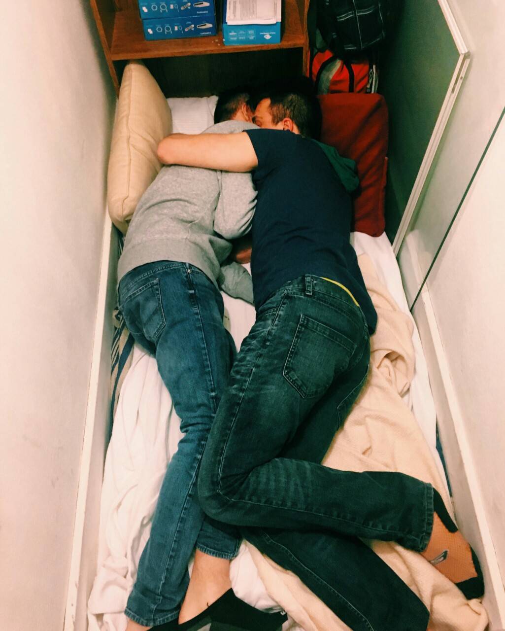 Nap time | Scrolller