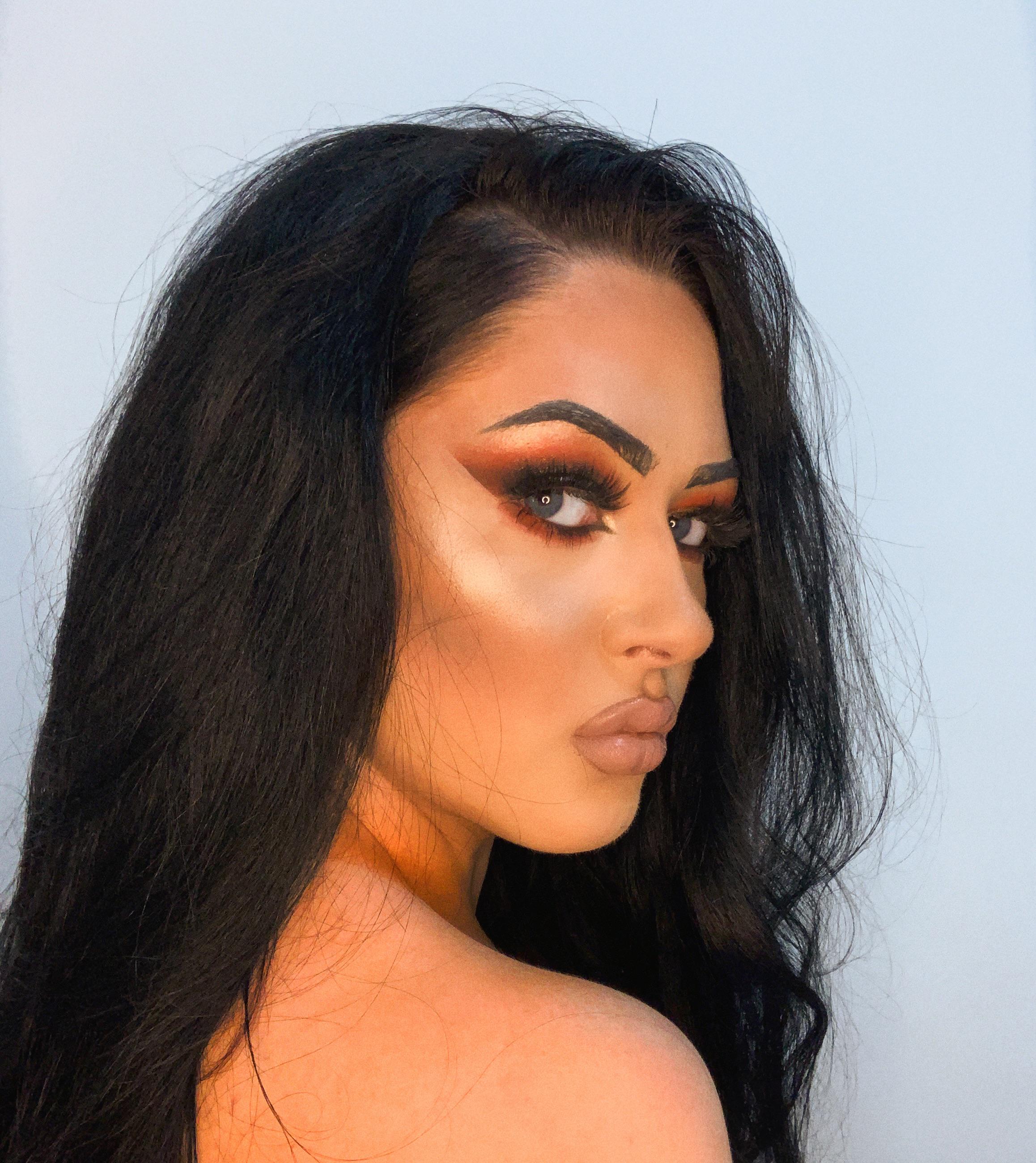 Natural lips | Scrolller