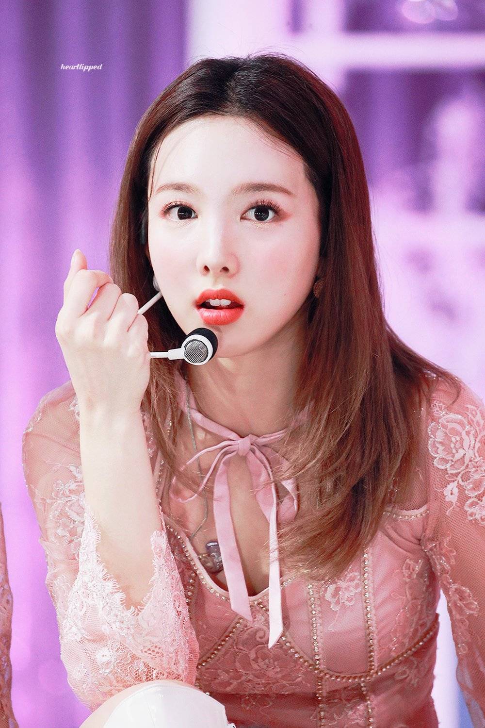 Nayeon | Scrolller