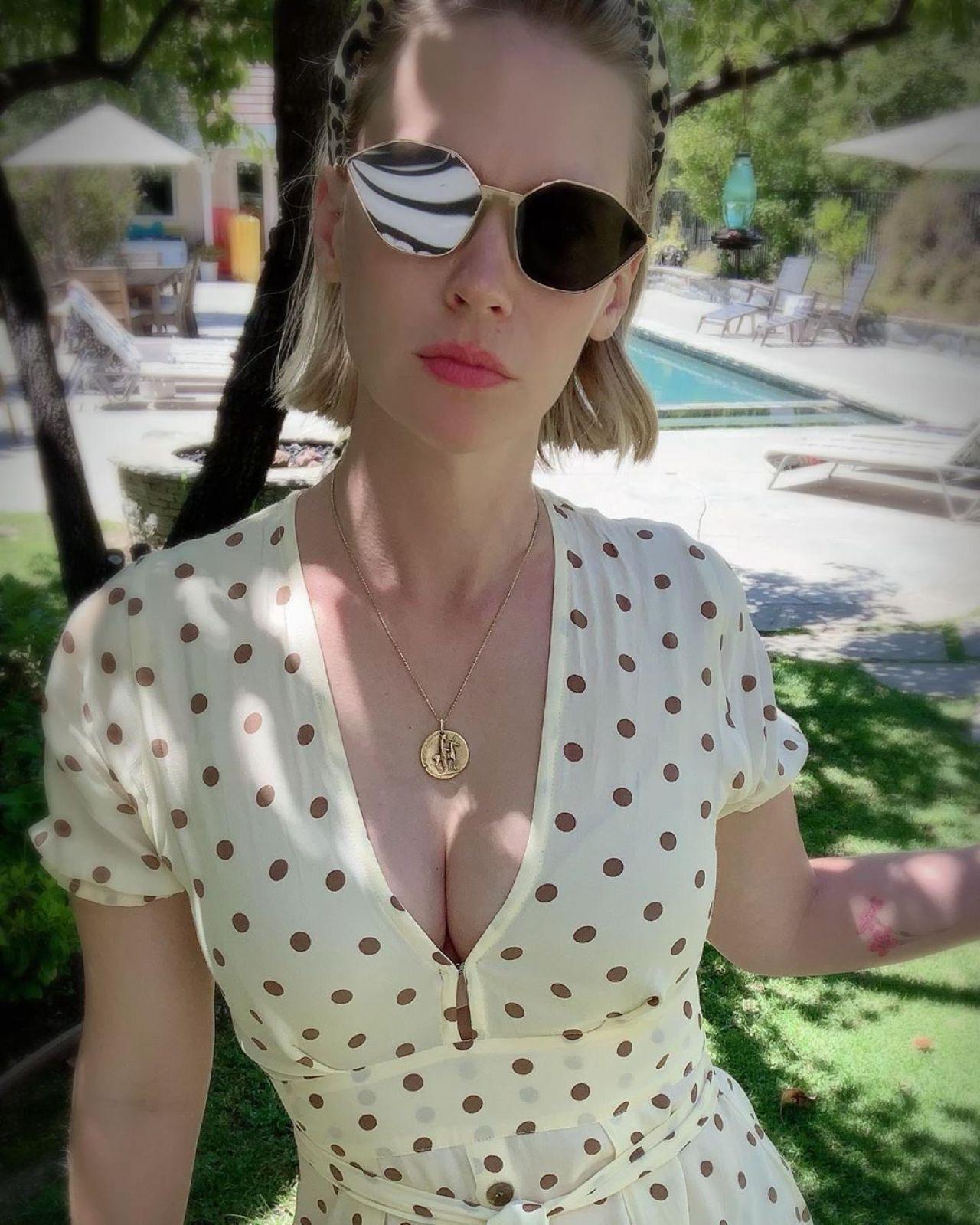 Necklace | Scrolller