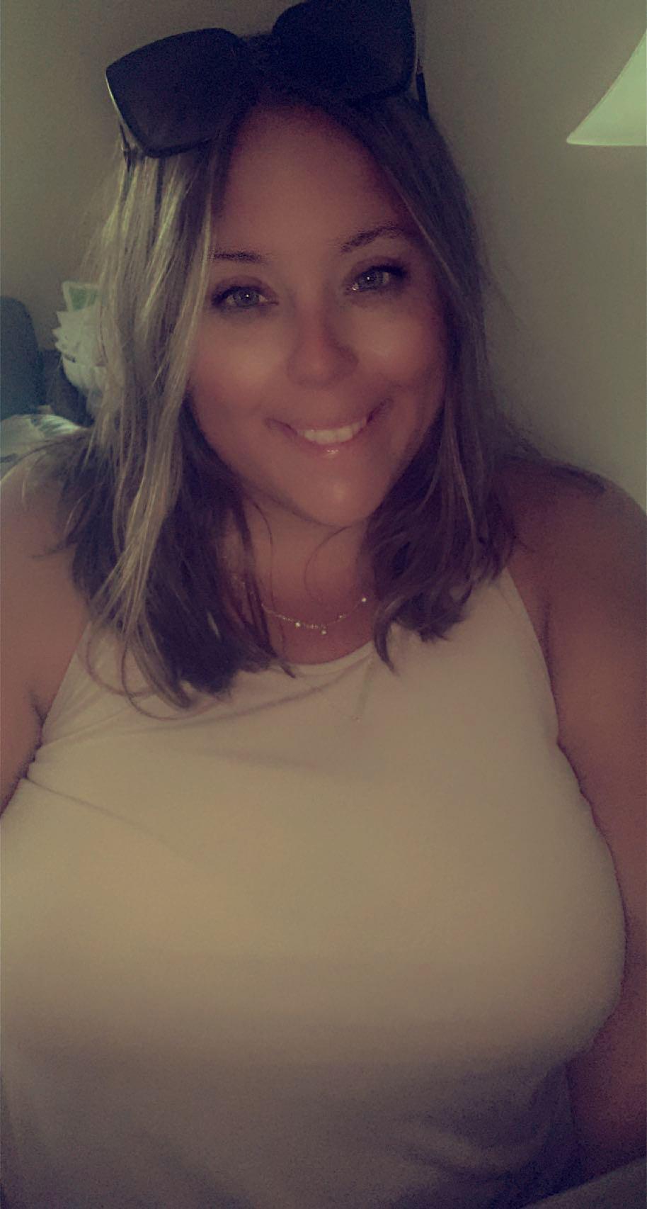 Need a new passport photo… send help | Scrolller