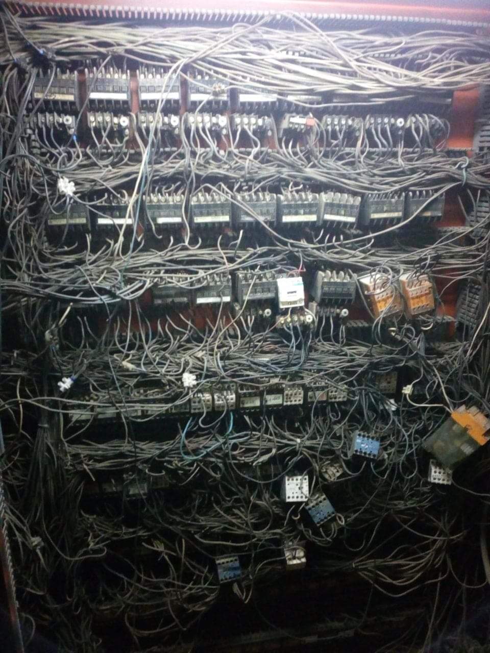 Need help making a wiring diagram based on this one pic. Thanks
