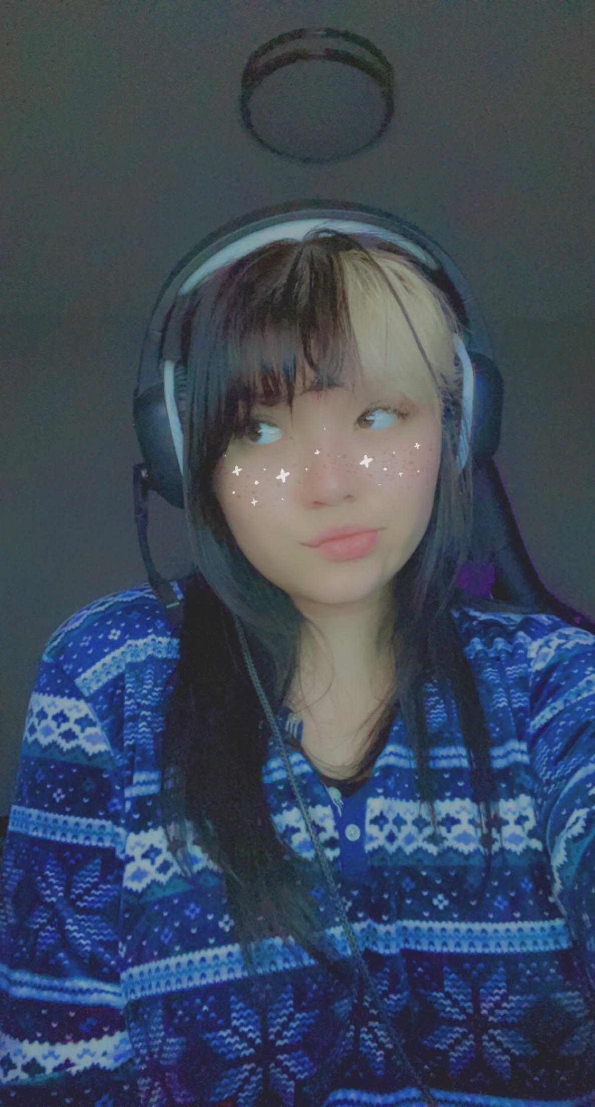 need pc game suggestions 💙 | Scrolller