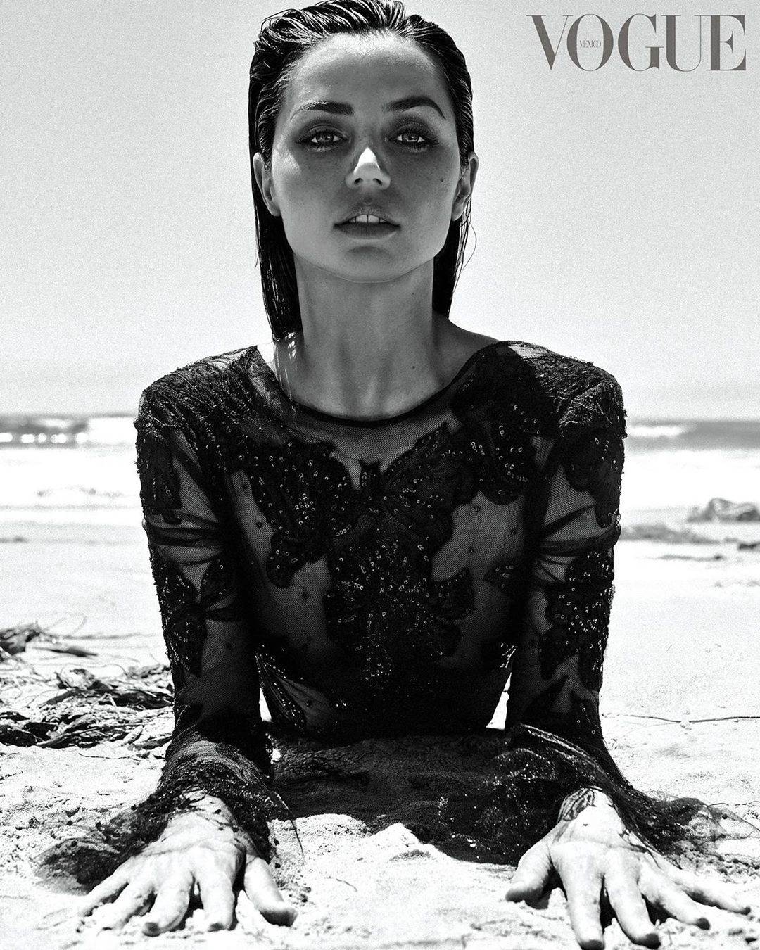 Need some help cumming to the goddess Ana De Armas | Scrolller