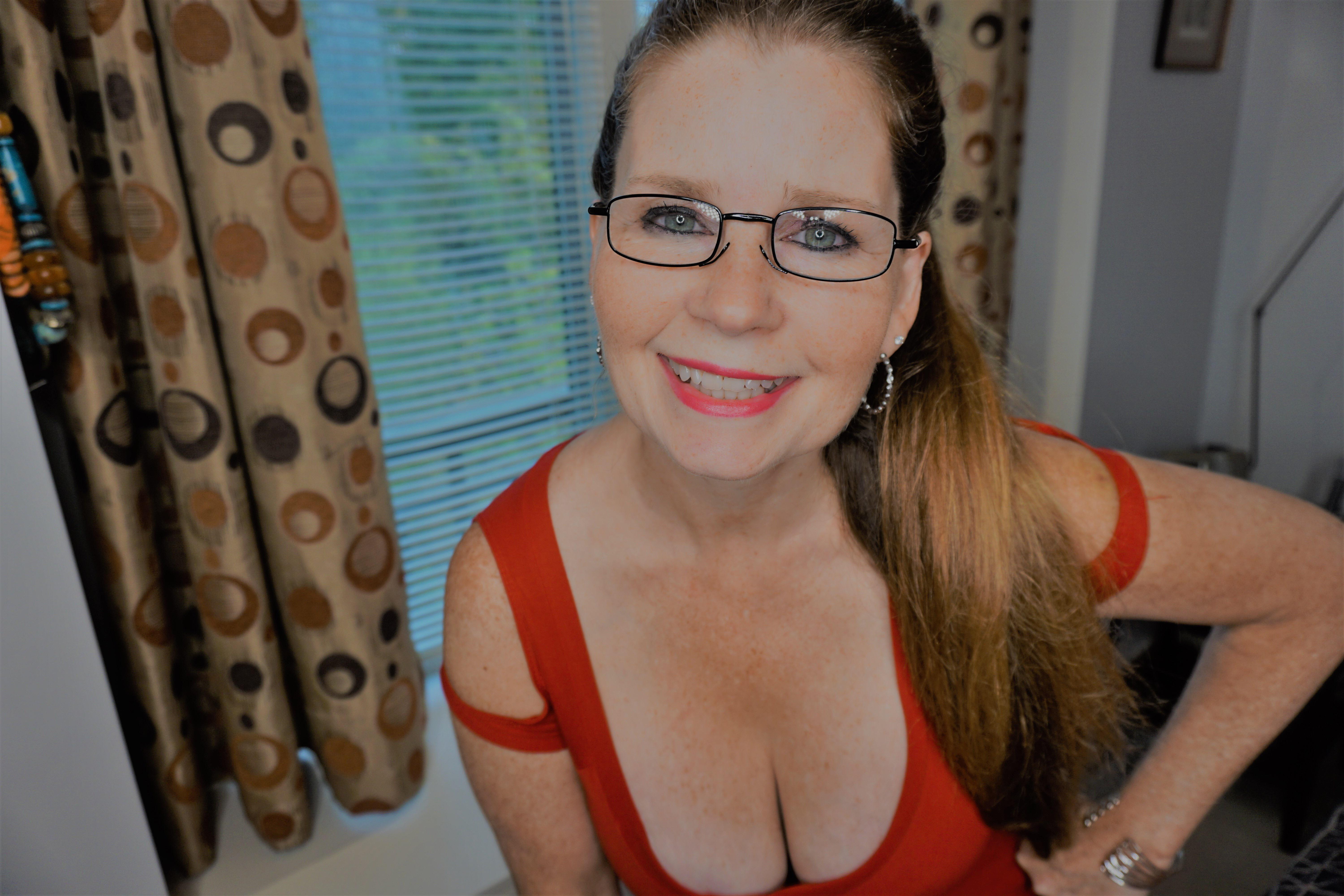 Need sun! Freckles are fading 🤦‍♀️ | Scrolller