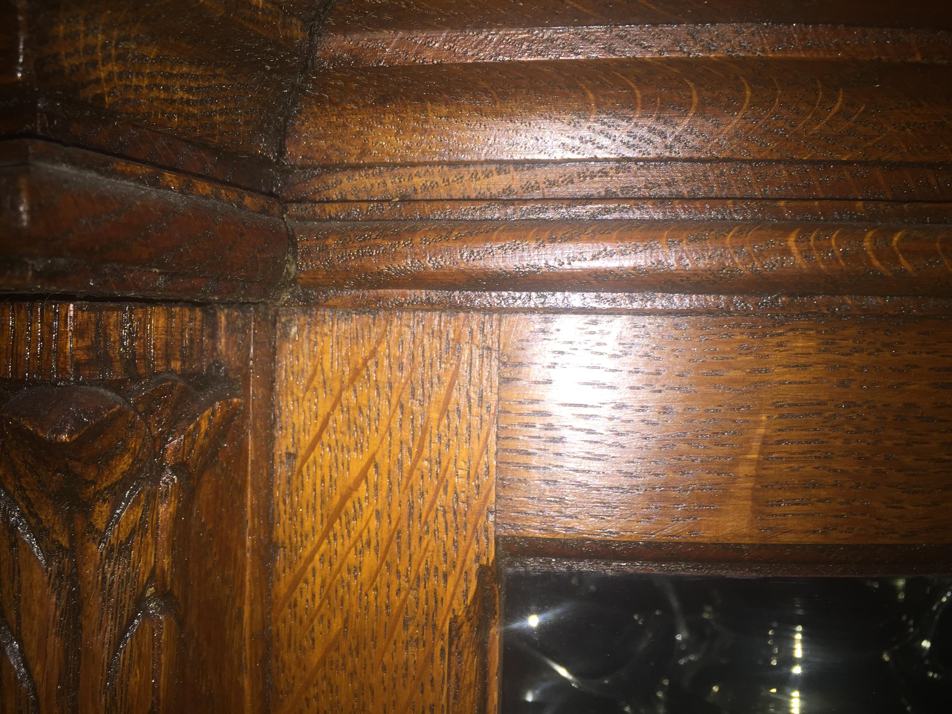 Need to replace some missing molding, can you help me ID the type of ...
