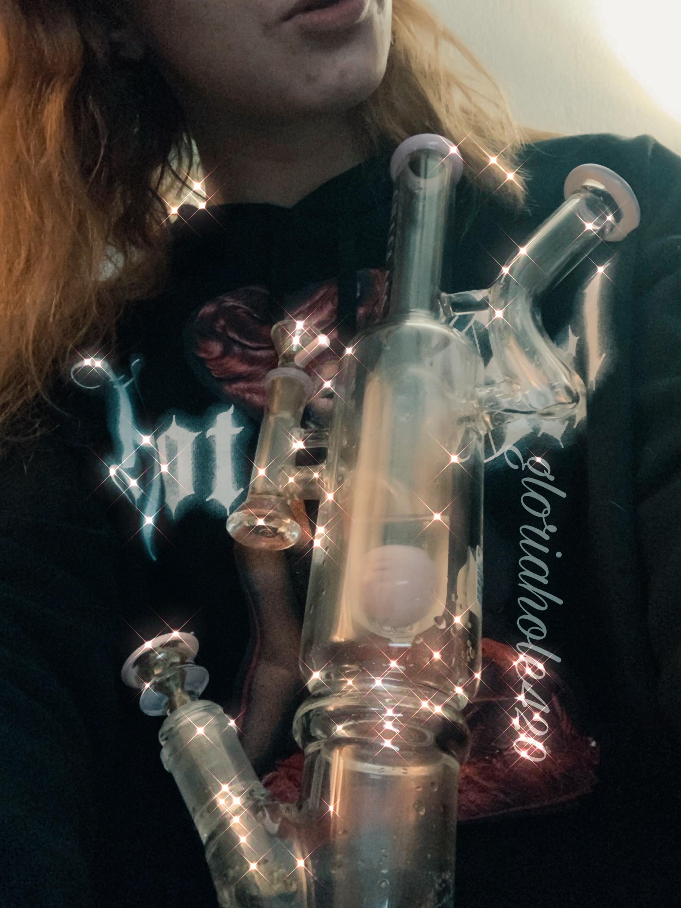 new bong | Scrolller