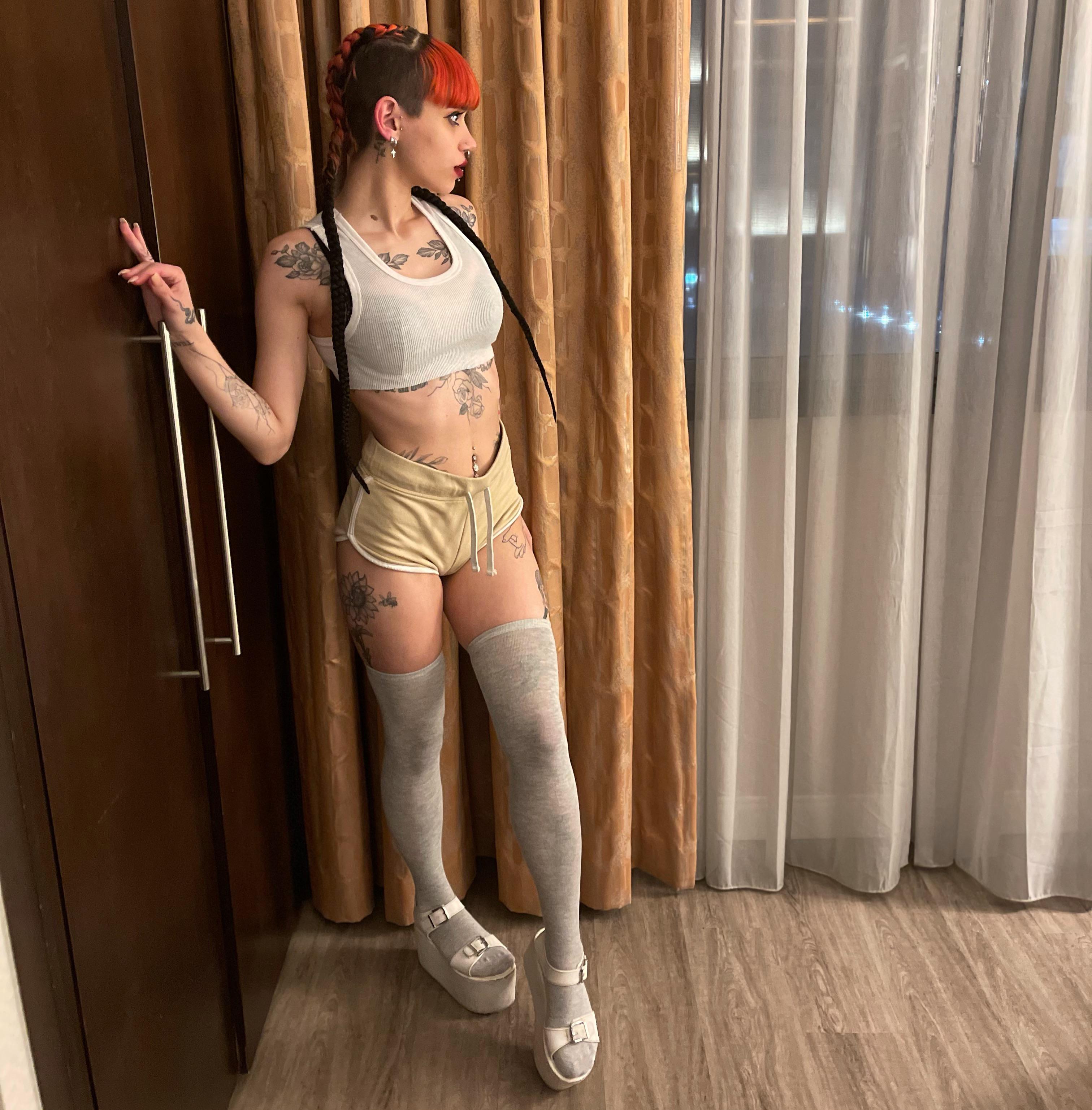 New socks who dis? | Scrolller