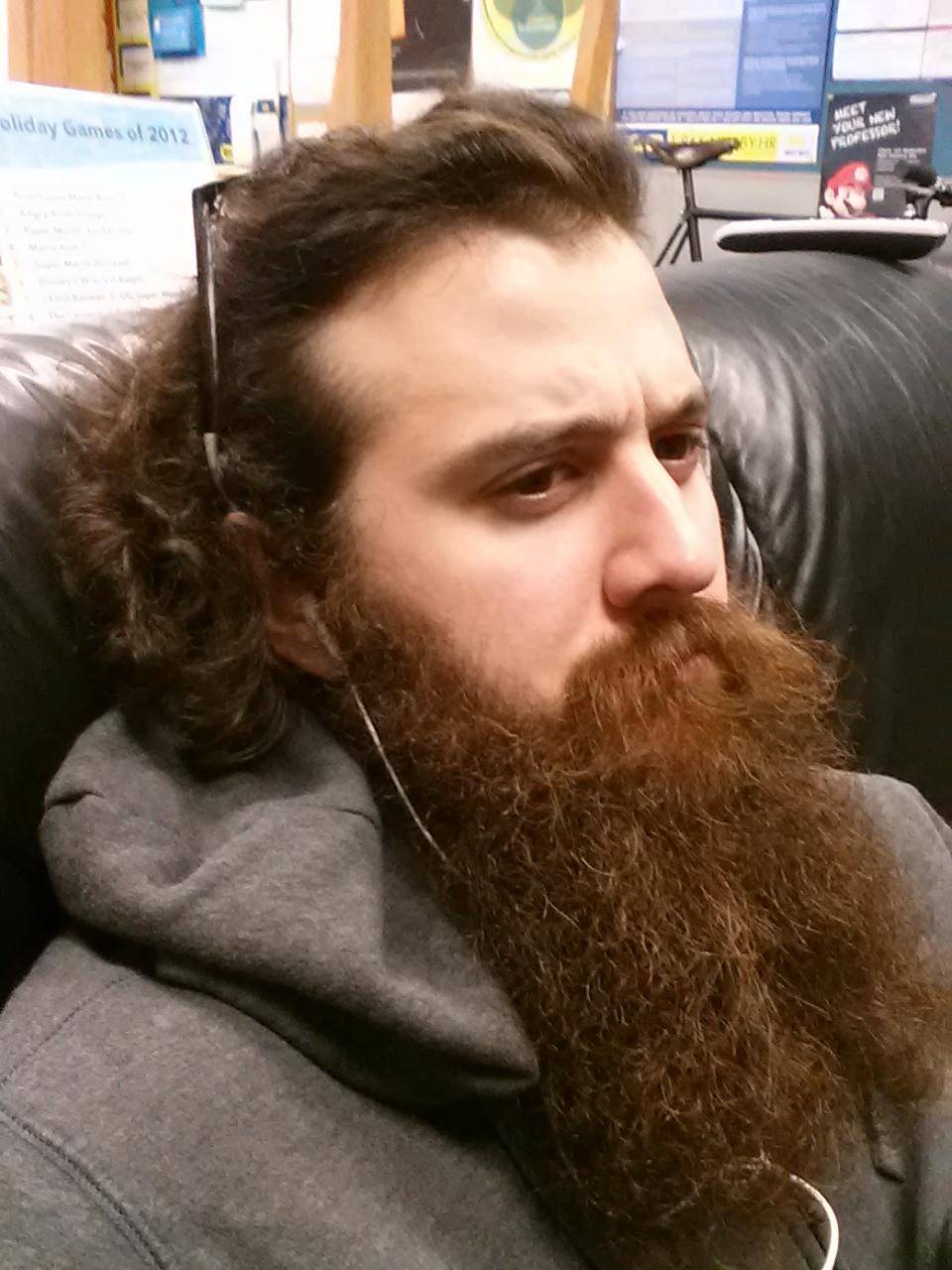 New to r/beards, but not to growing one. Nice to met all my fellow bearded redditers!! | Scrolller