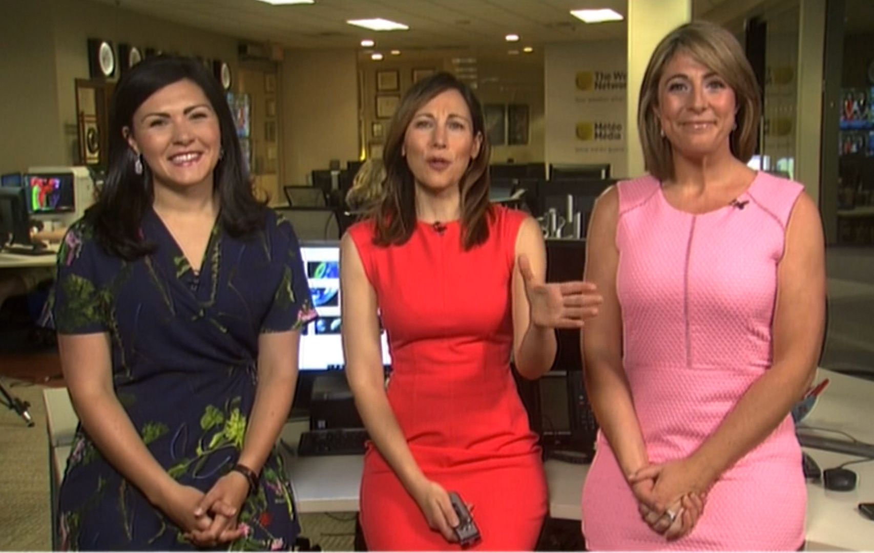 News babes | Scrolller