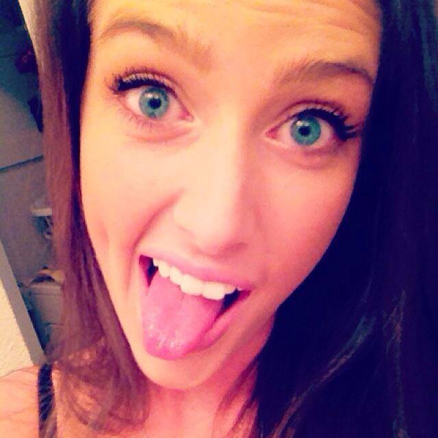 Nice, bright eyes | Scrolller