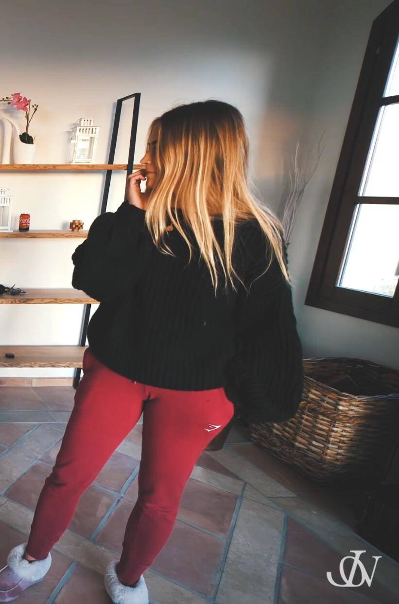 Nice camel toe | Scrolller