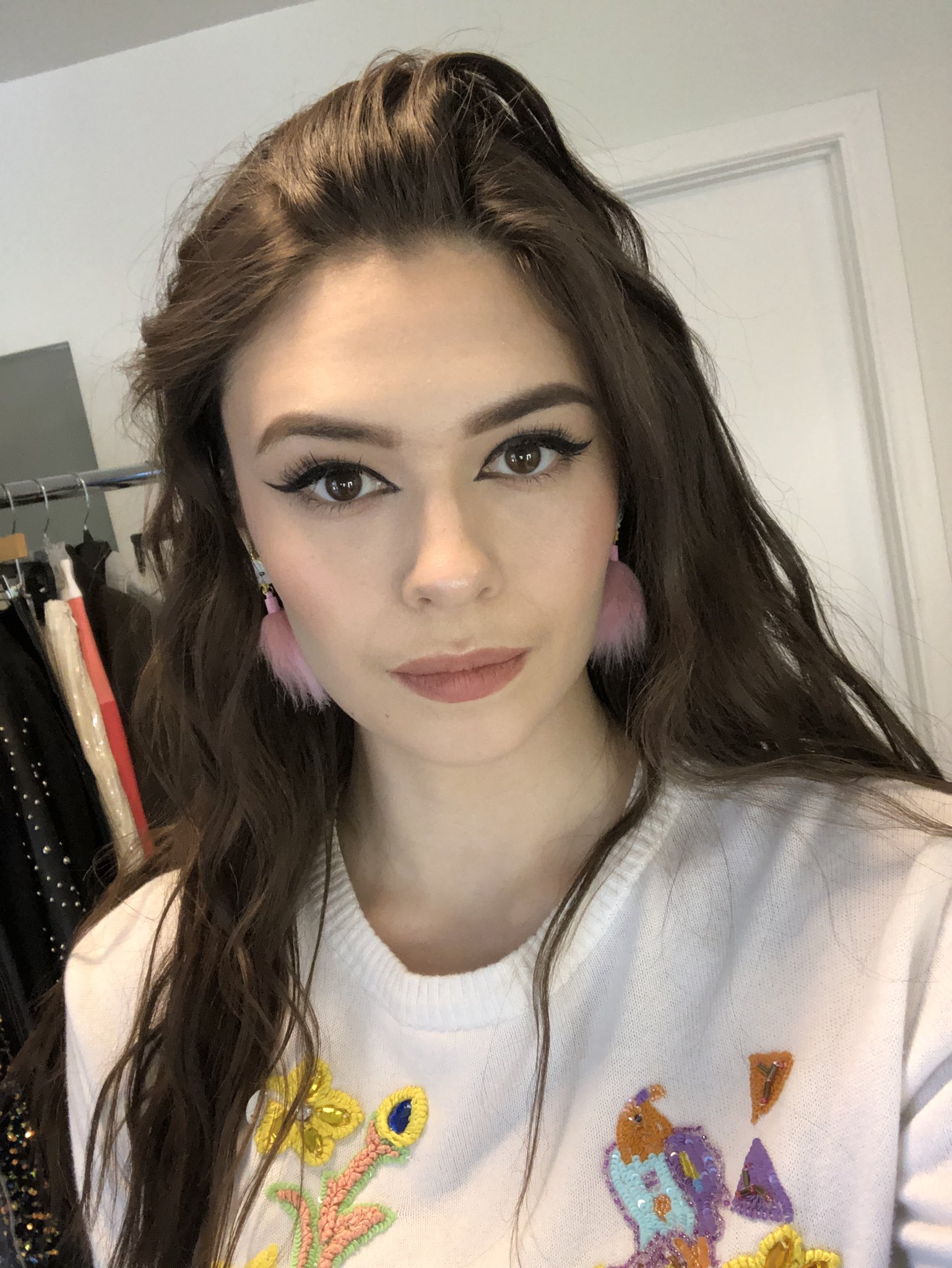 Nicole Maines has fuckable face | Scrolller