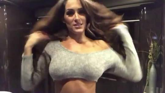 Nikki Bella celebrating her plot | Scrolller