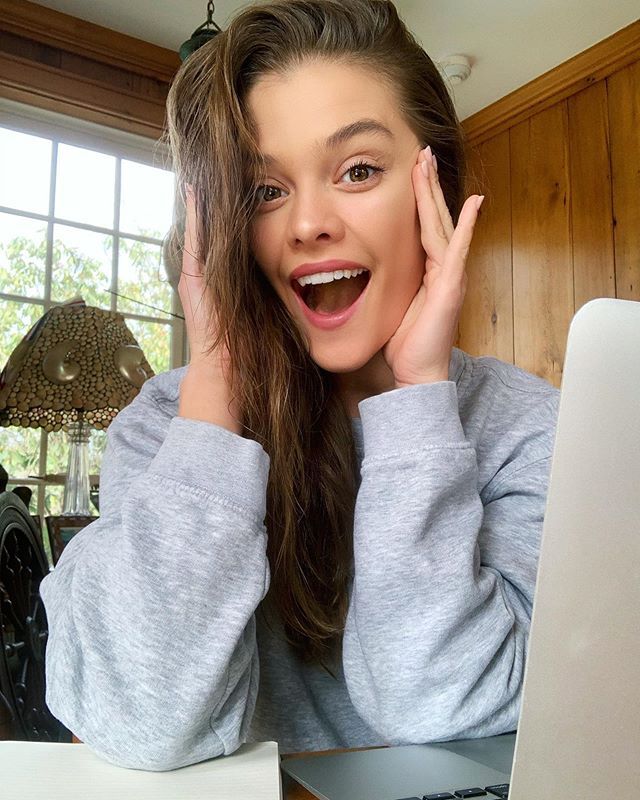 Nina Agdal | Scrolller