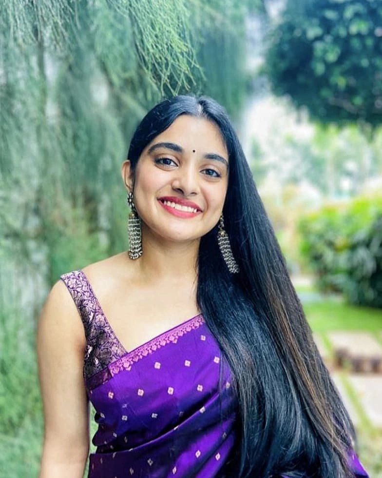 nivetha thomas | Scrolller