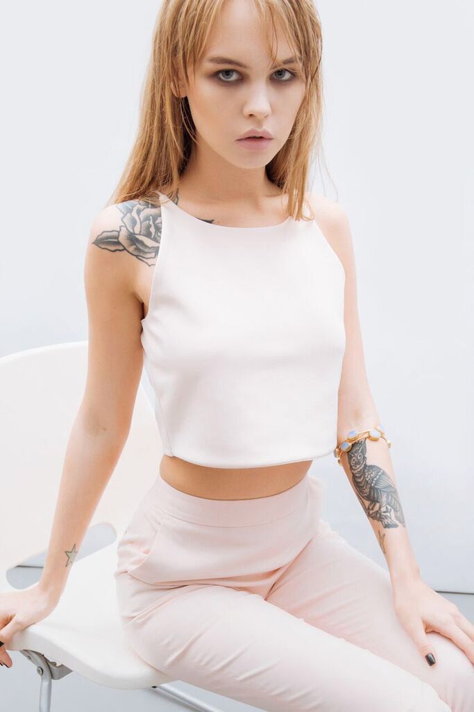 Non-nude portrait | Scrolller