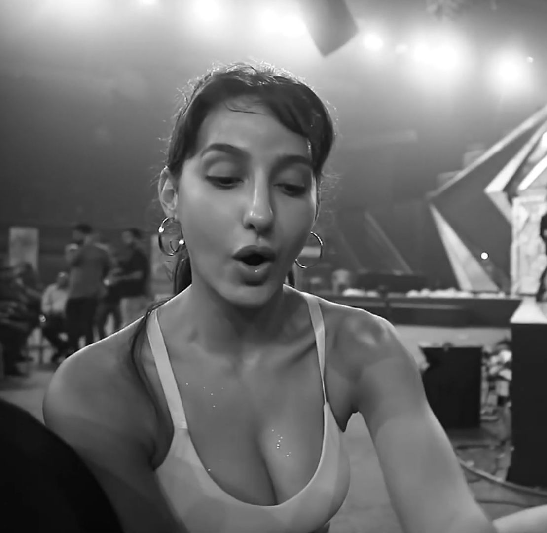 Nora Fatehi and her sparkling tits | Scrolller