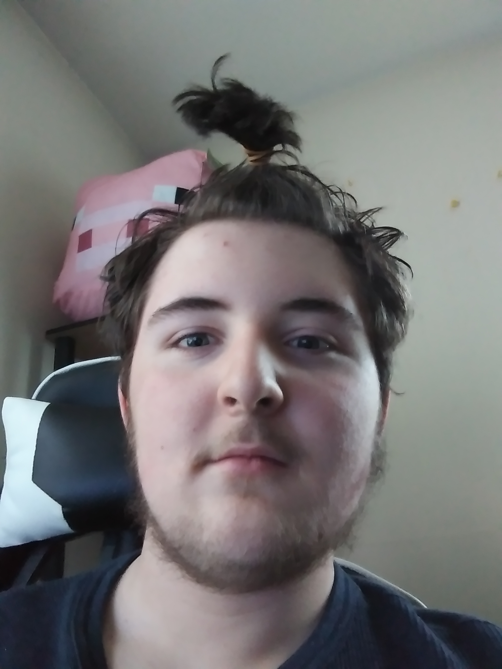 Nut Scrolller