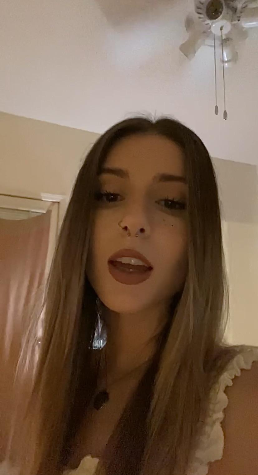 :O (f19) | Scrolller