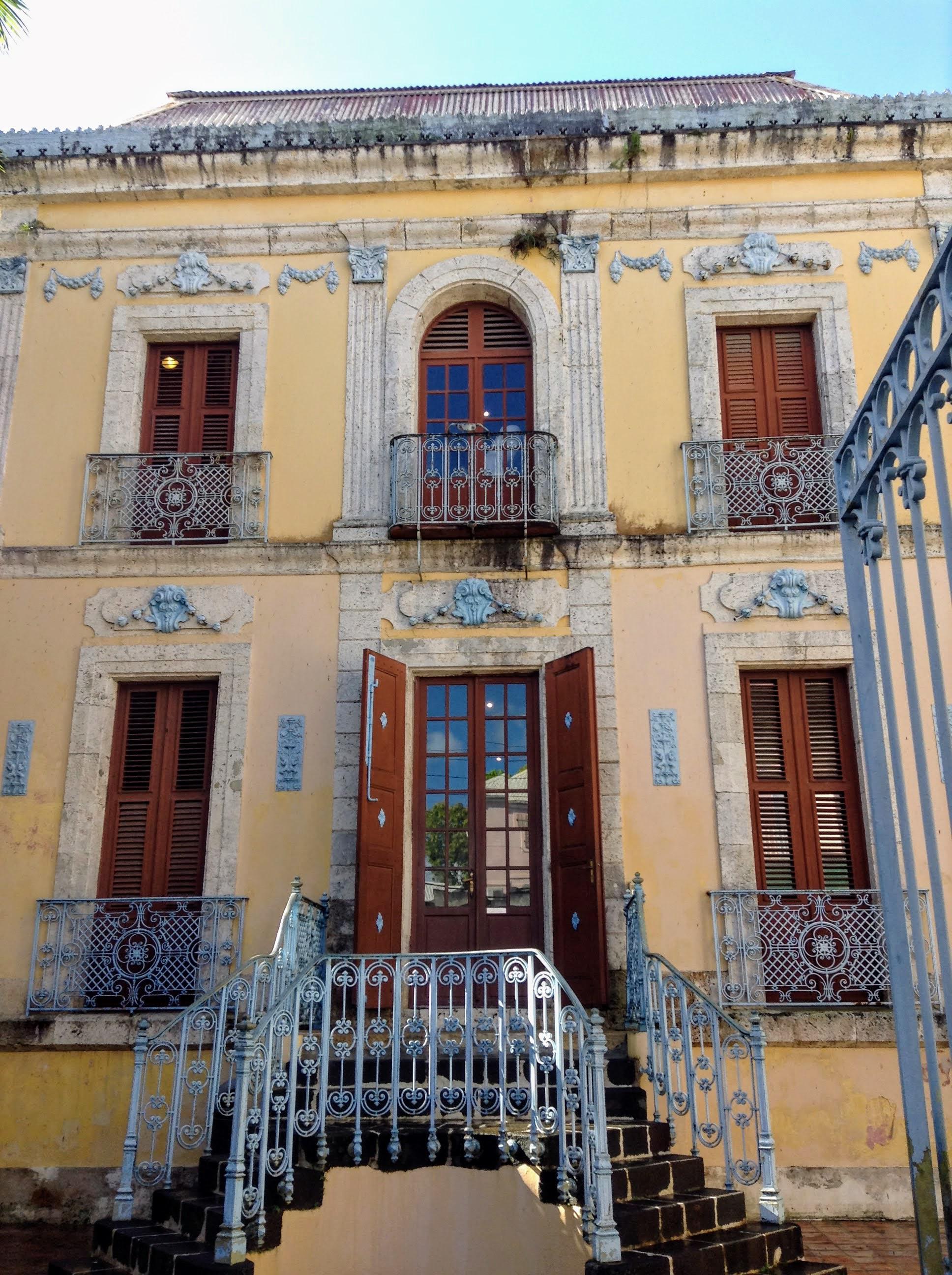 [OC] Guadeloupe - Pointe-à-Pitre : Typical house | Scrolller