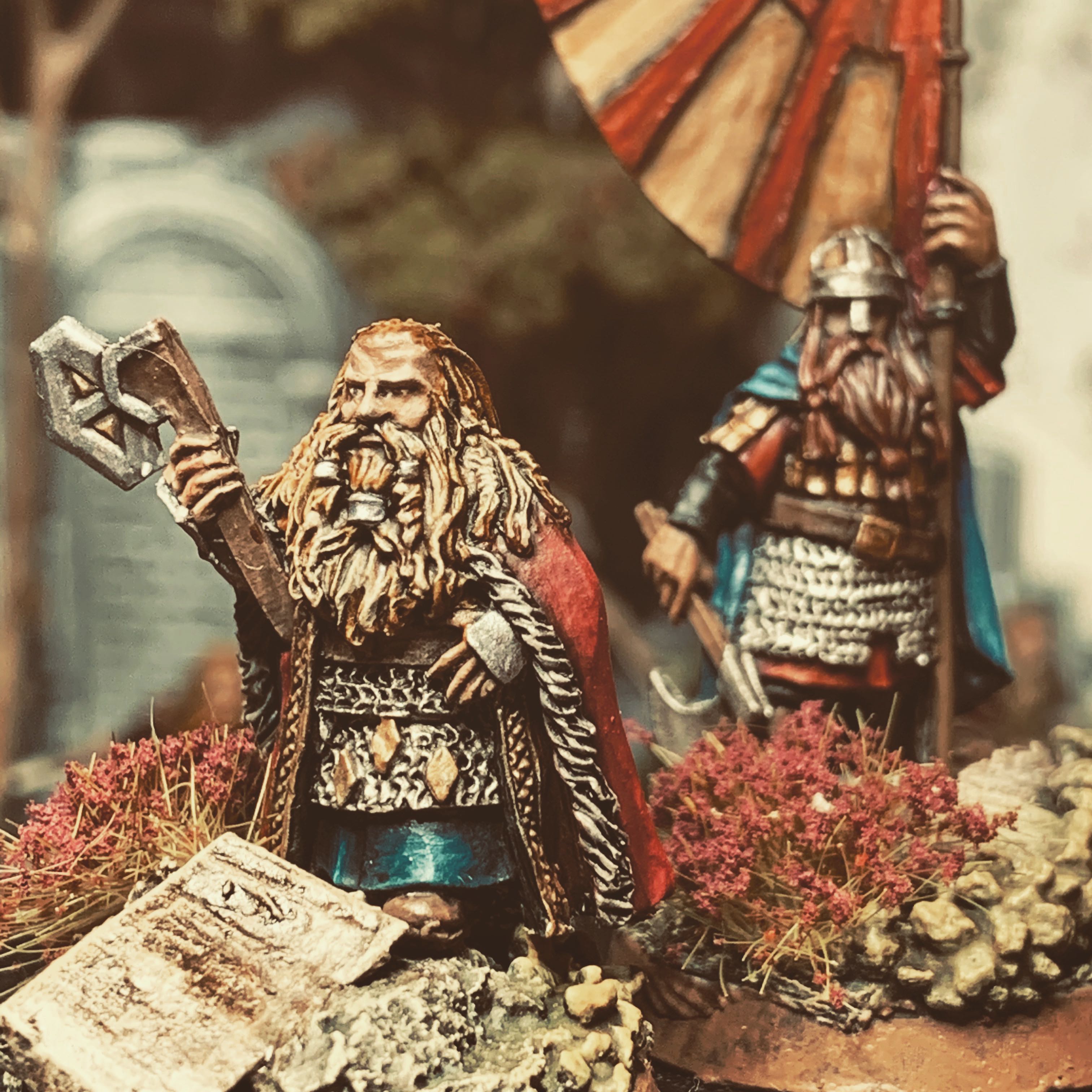 [OC] Penny Sized Dwarf King | Scrolller