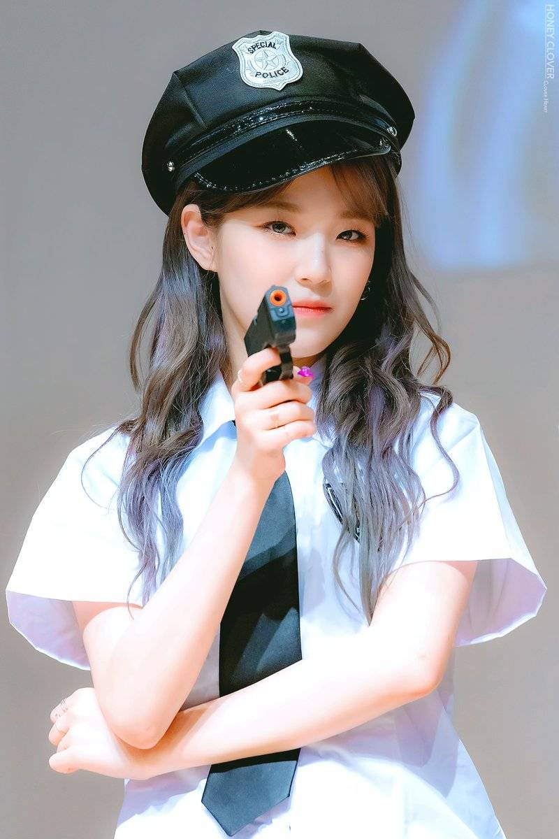 Officer Jiheon | Scrolller