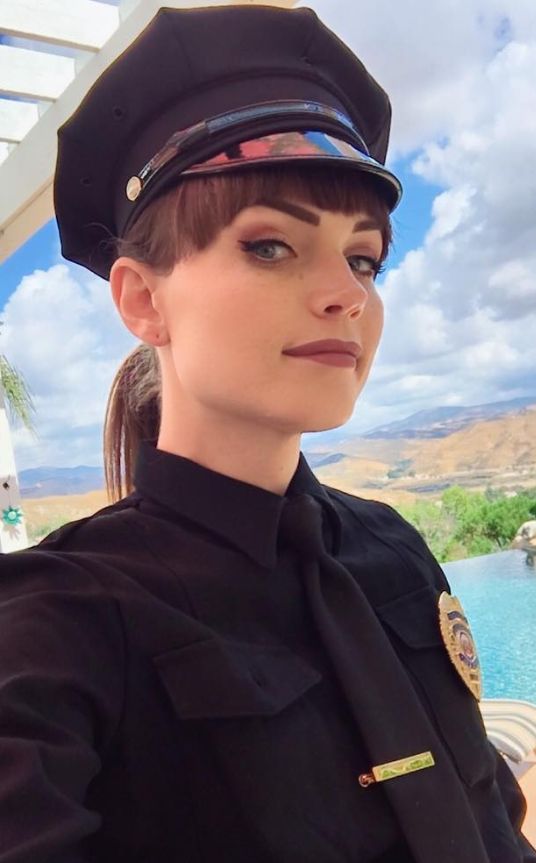 Officer Mars, at your service (Natalie Mars) | Scrolller