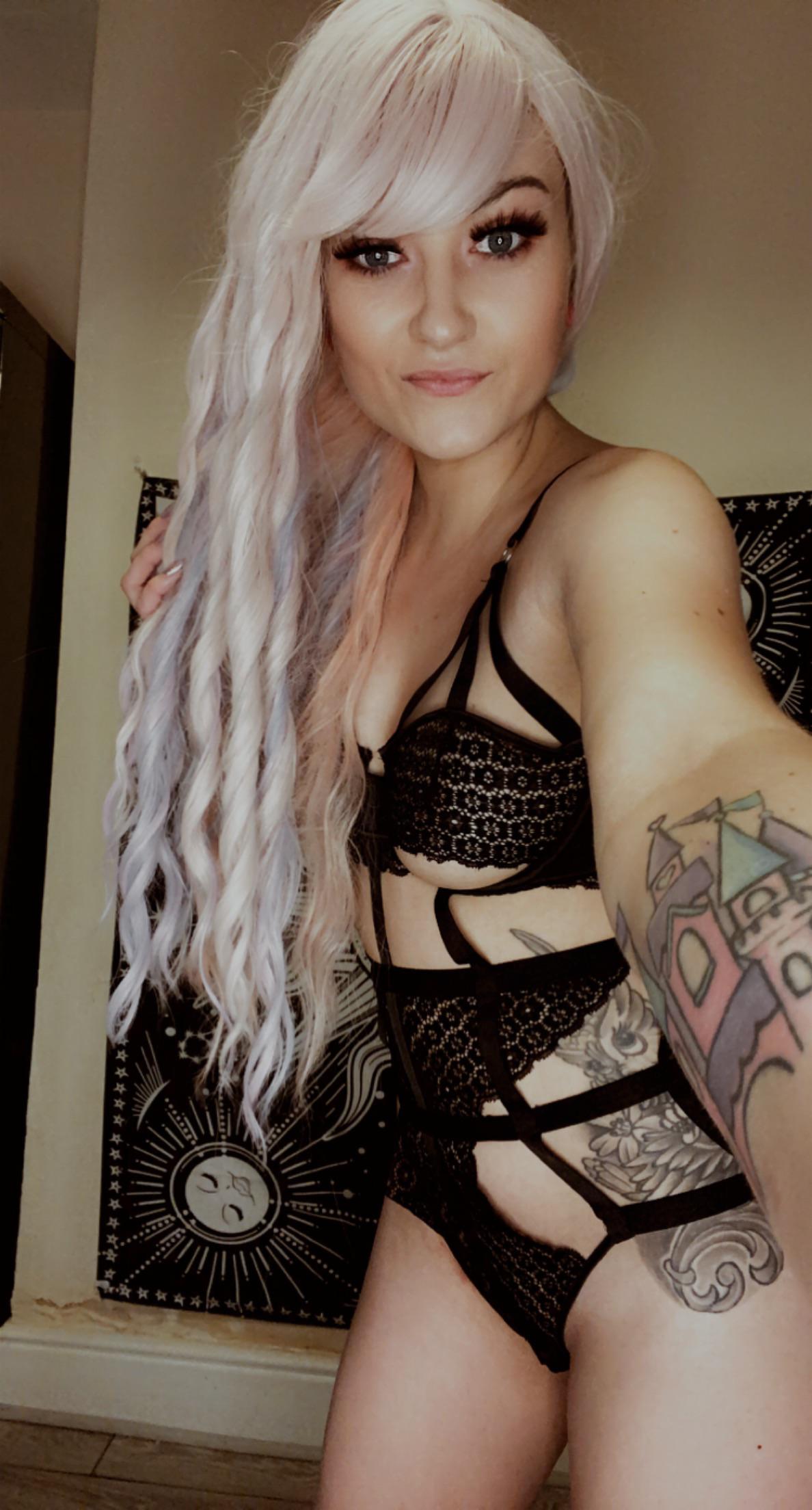 Oh hey!! 😘 | Scrolller