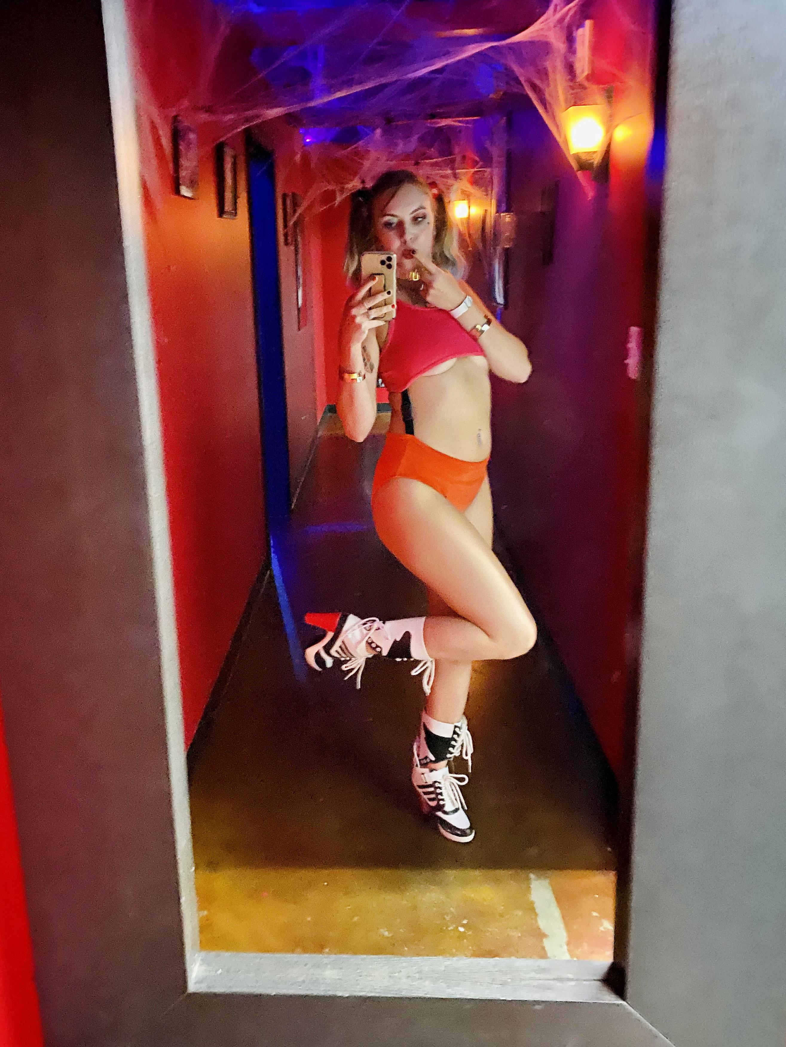 Oh I also LOVE Harley Quinn... ♦️ Outfit from Birds of Prey | Scrolller