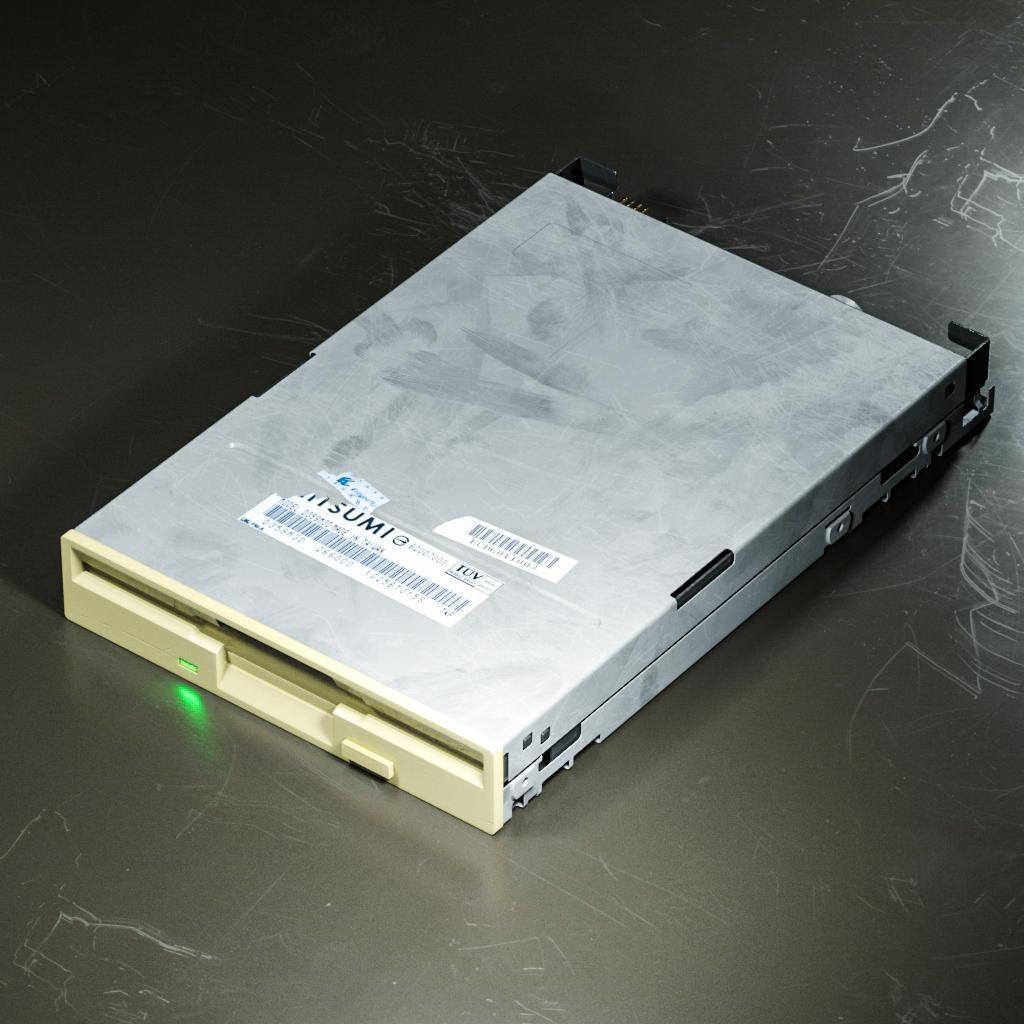 Old floppy drive i made [ oc ] | Scrolller