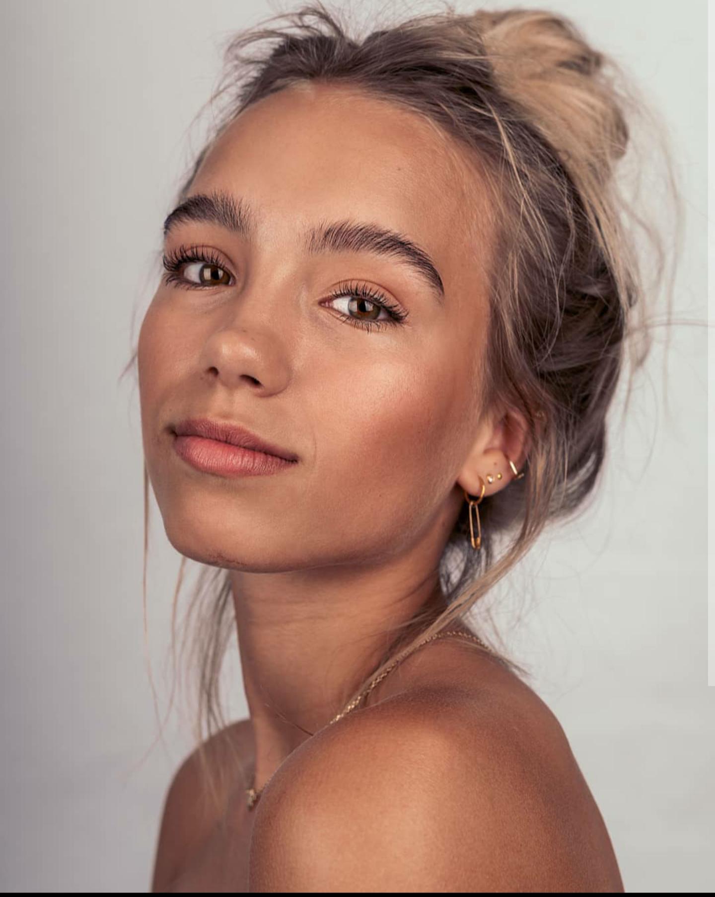 Old Photoshoot Scrolller