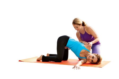 Old Pic of Giada Doing Yoga | Scrolller