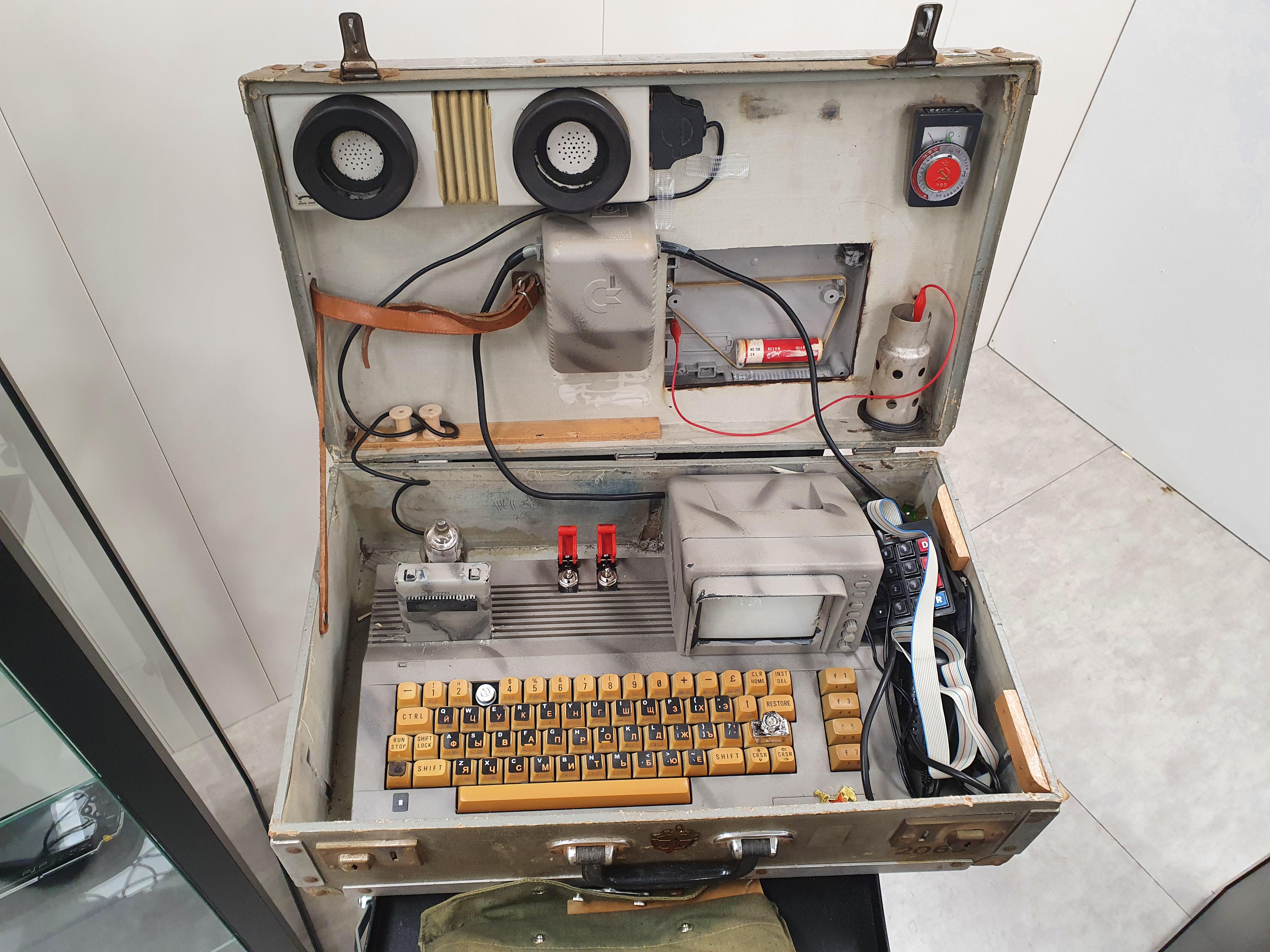 Old school cyberdeck! | Scrolller