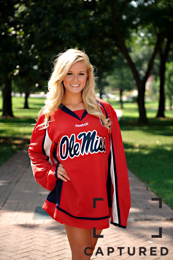 Ole Miss Hockey Girl | Scrolller