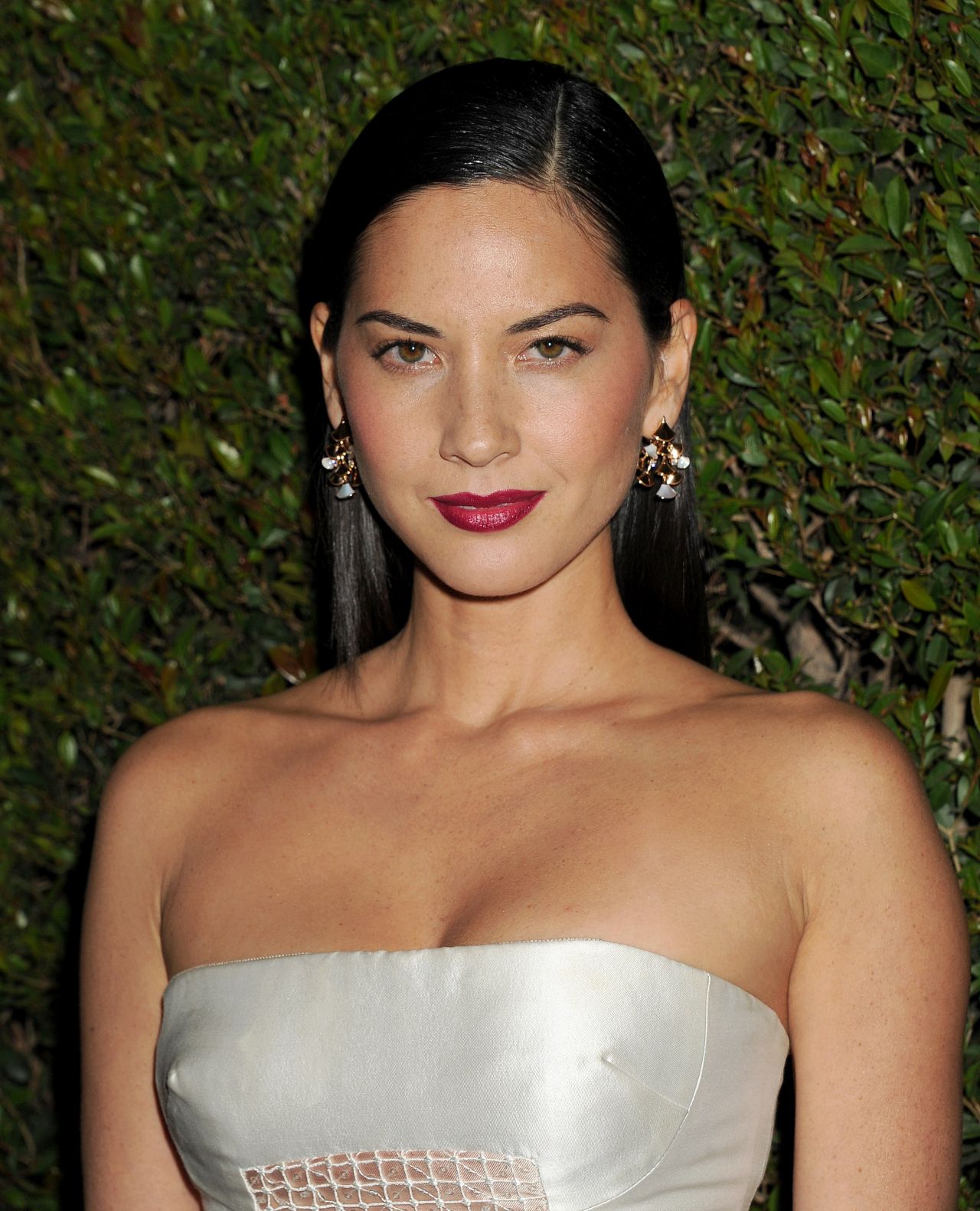 Olivia Munn | Scrolller