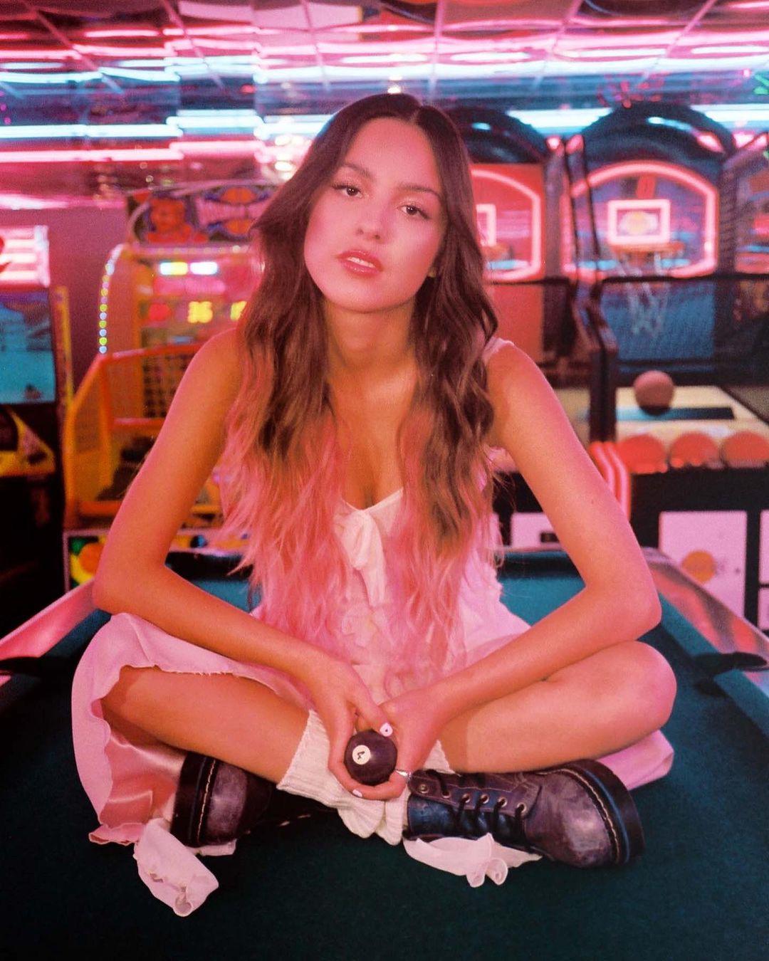 Olivia Rodrigo - Traitor mv | Scrolller