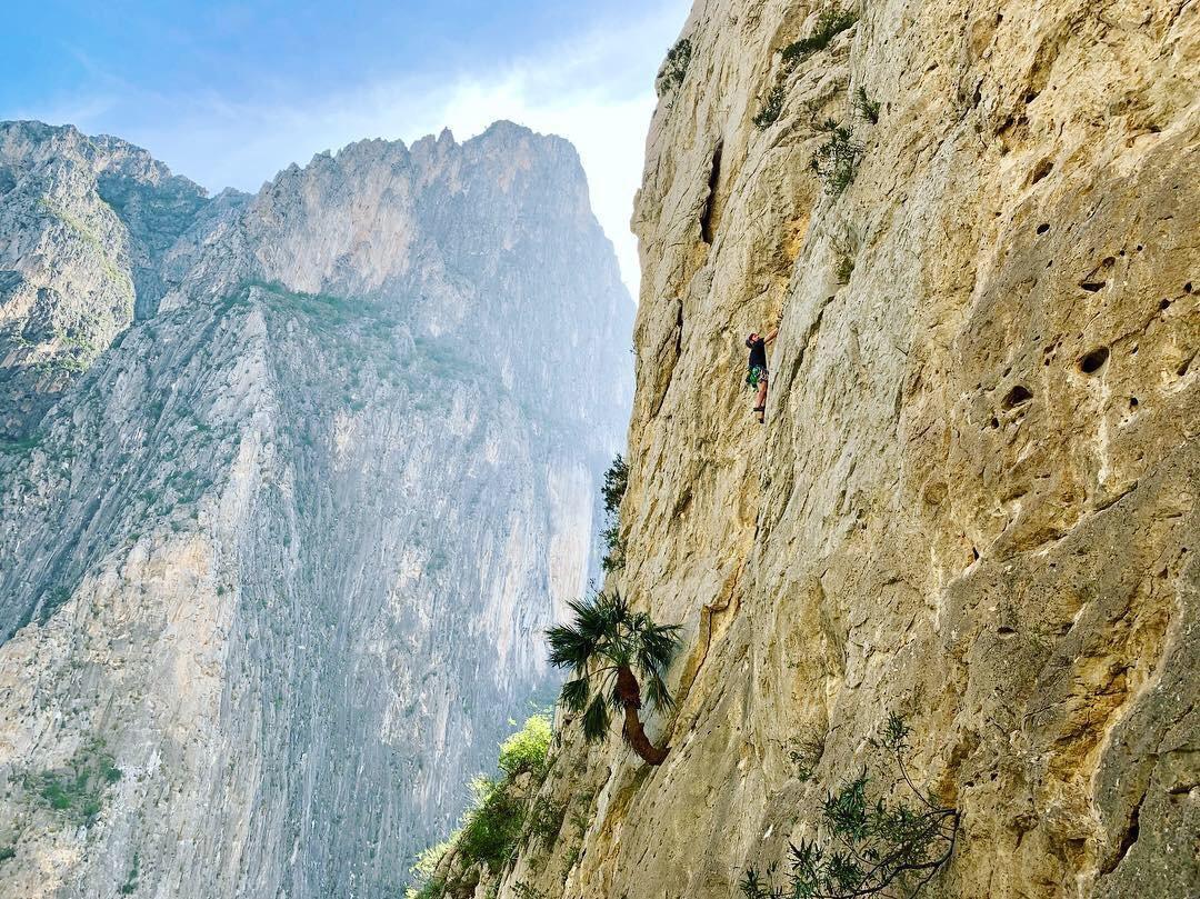On the first pitch of aguja celo rey, potrero chico! | Scrolller