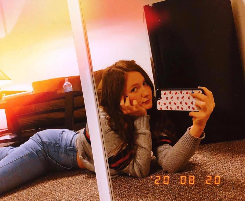 On the floor | Scrolller