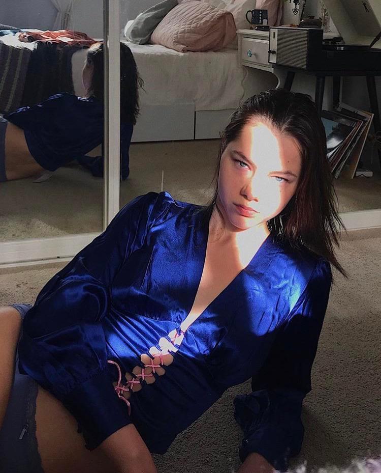 On the ground | Scrolller