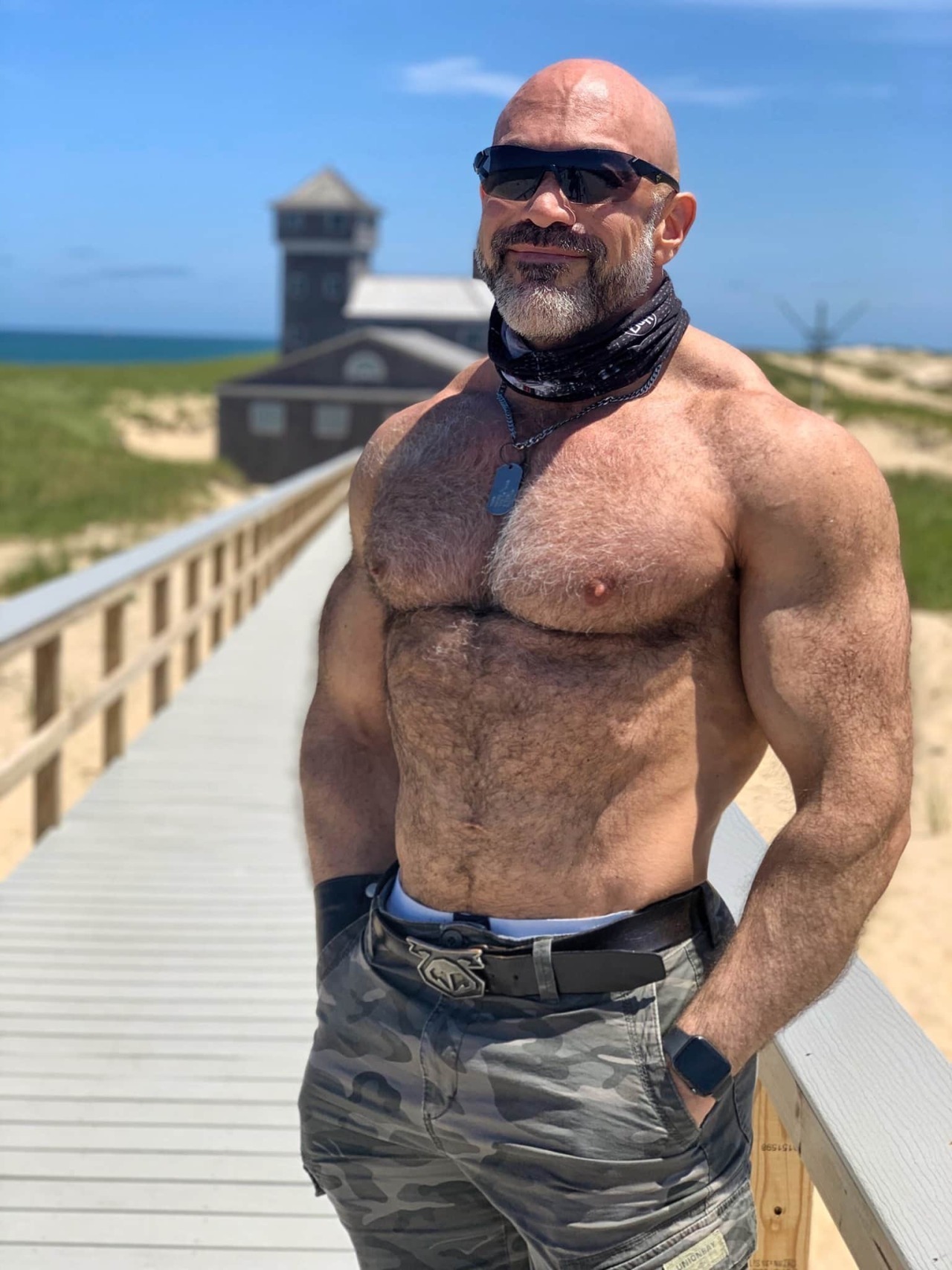 One helluva body | Scrolller