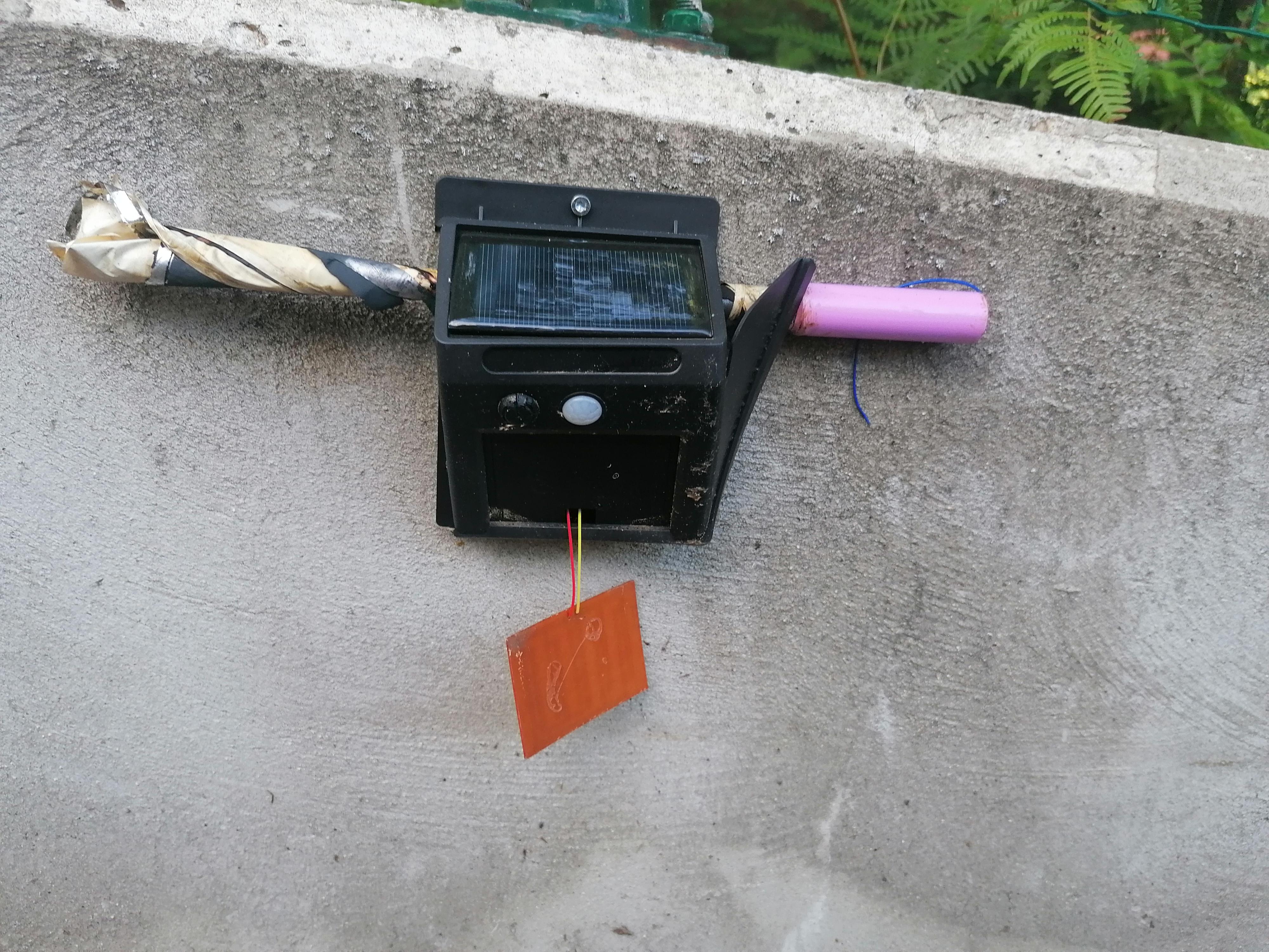 One helluva pillow | Scrolller