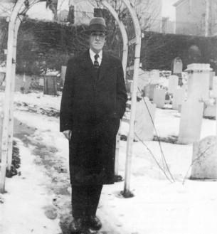 Our friend at the cemetery, looking dapper as hell. 1935 | Scrolller