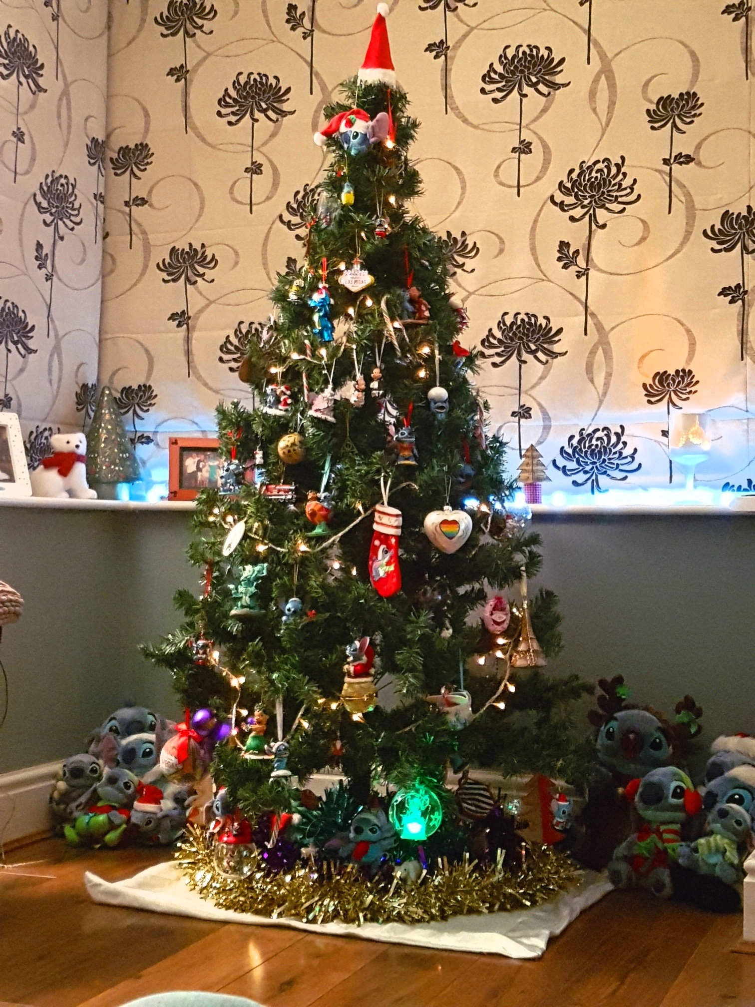 Our lilo and stich (and other disney) tree | Scrolller