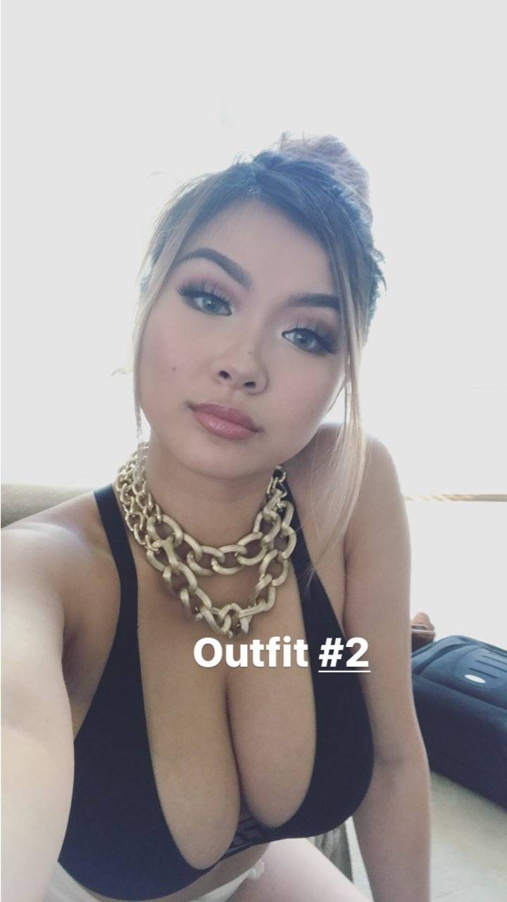 Outfit 2 | Scrolller