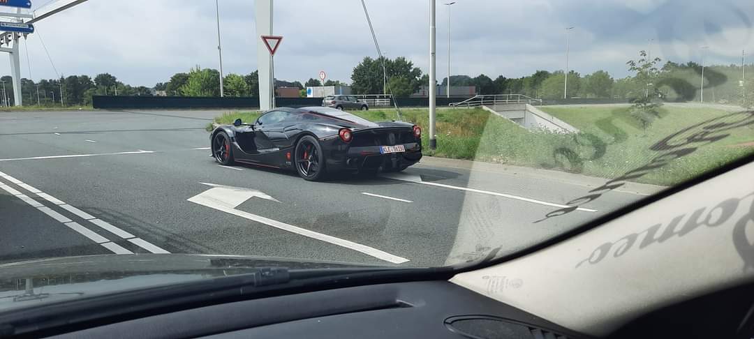 Outta nowhere this 2 million [Ferrari LaFerrari] drove next to me | Scrolller