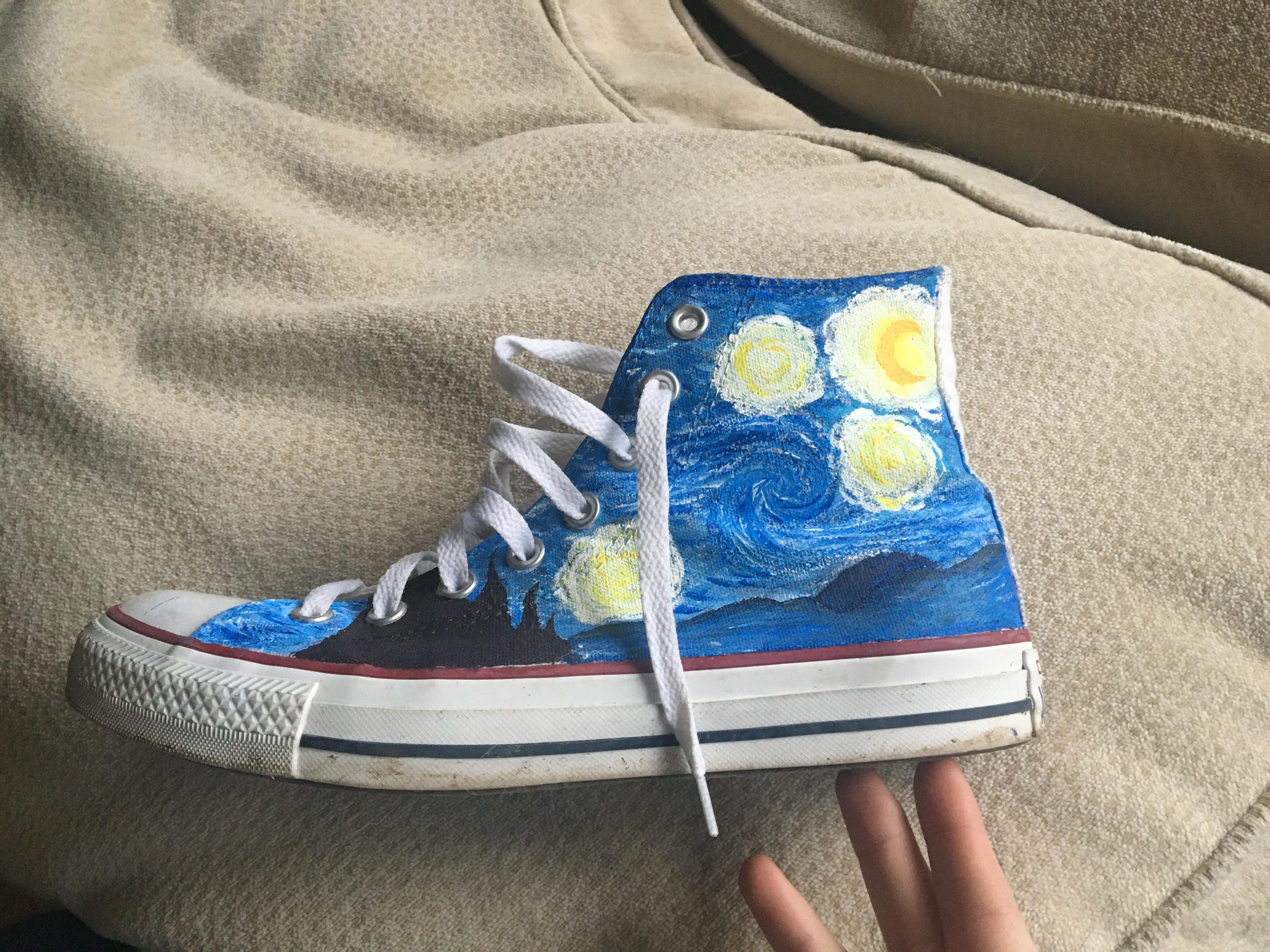 Painted Starry Night on my converse | Scrolller