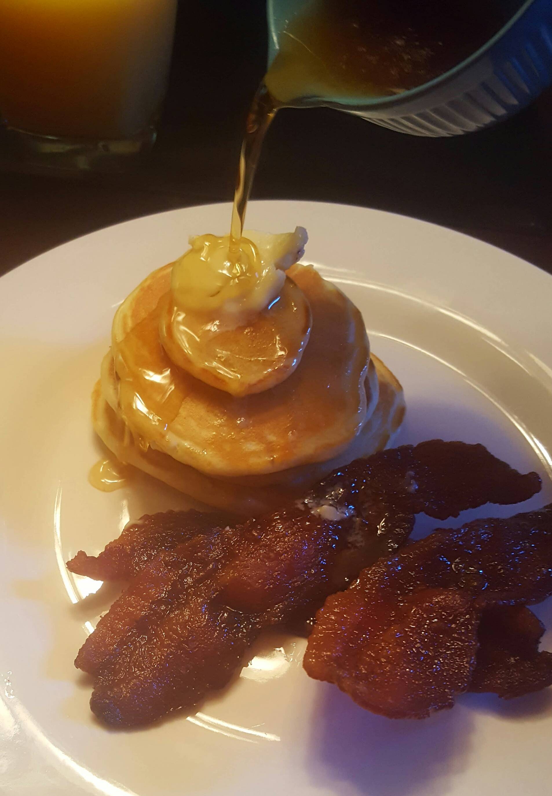 Pancakes & Bacon | Scrolller