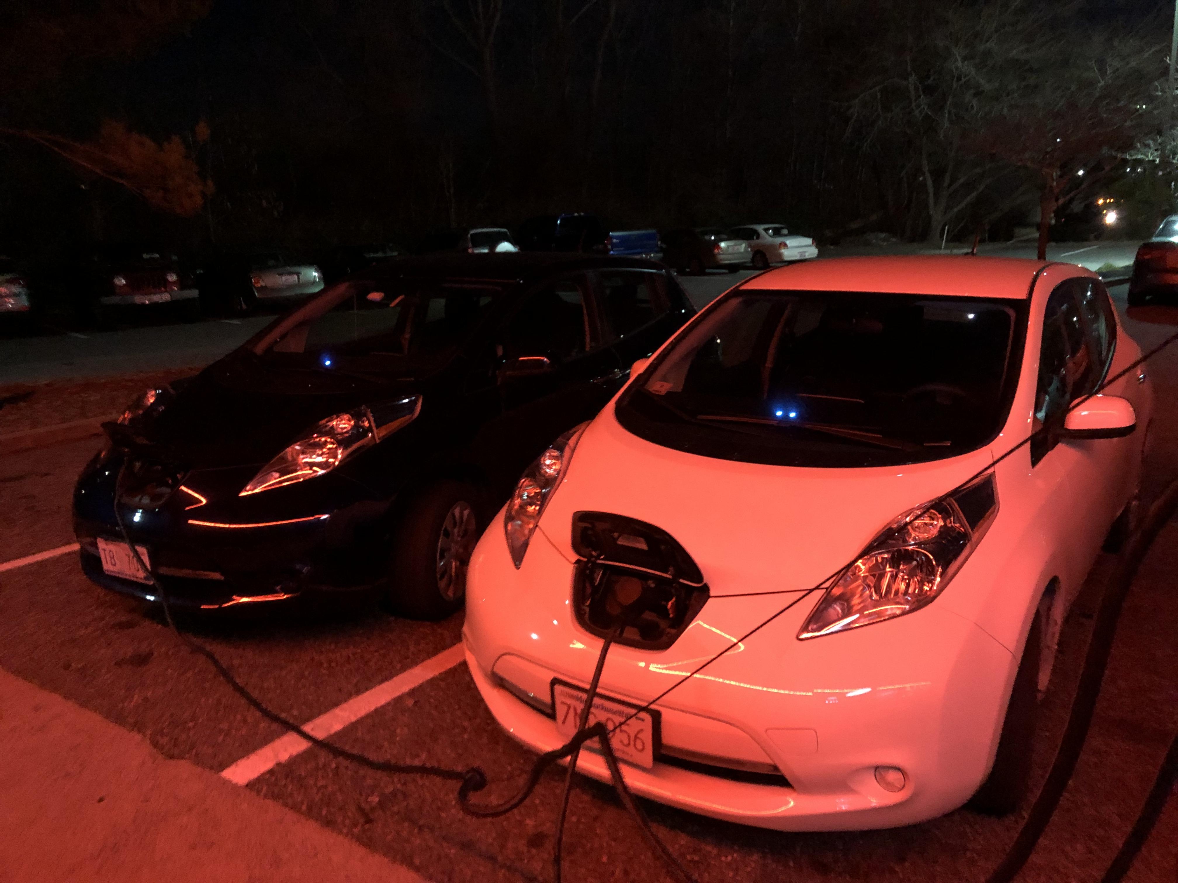 Parking buddy! | Scrolller